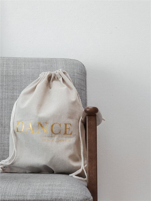 DANCE mulepose med guld skrift